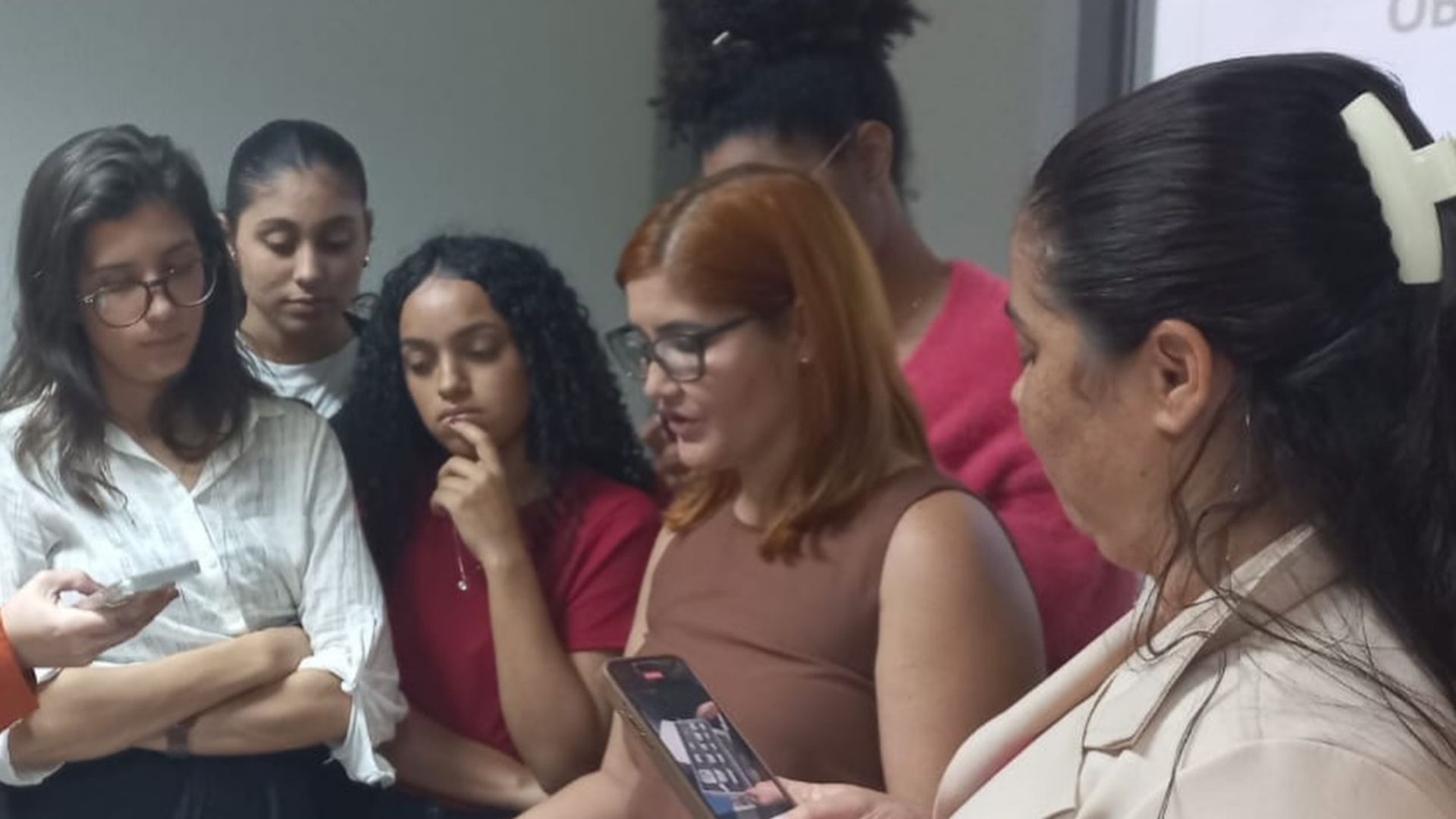 Ex-aluna da UCL ministra workshop após destaque nacional em iluminação ...